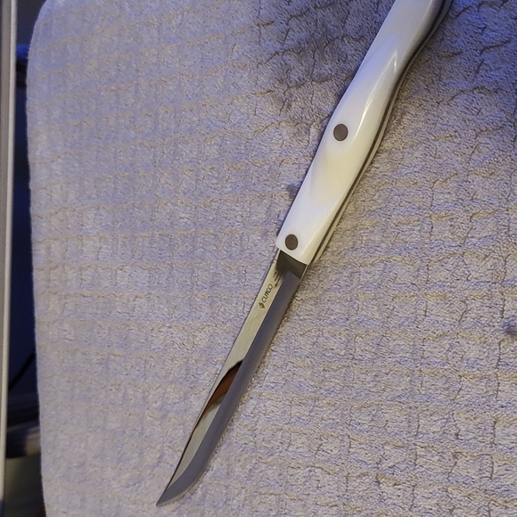 Cutco | Kitchen | Cutco 729 Jh Serrated Carver Knife With Pearl Handle ...